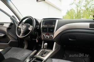 Subaru Forester 2010 in Tallinn, with an engine capacity of 2.00 L and mileage of 165 thousand km for 5999 €, photo 6 on AUTOMOTO.COM.LV
