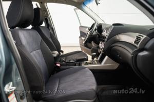 Subaru Forester 2010 in Tallinn, with an engine capacity of 2.00 L and mileage of 165 thousand km for 5999 €, photo 7 on AUTOMOTO.COM.LV