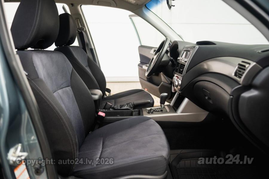 Subaru Forester 2010 in Tallinn, with an engine capacity of 2.00 L and mileage of 165 thousand km for 5999 €, photo 7 on AUTOMOTO.COM.LV