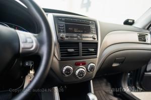 Subaru Forester 2010 in Tallinn, with an engine capacity of 2.00 L and mileage of 165 thousand km for 5999 €, photo 16 on AUTOMOTO.COM.LV