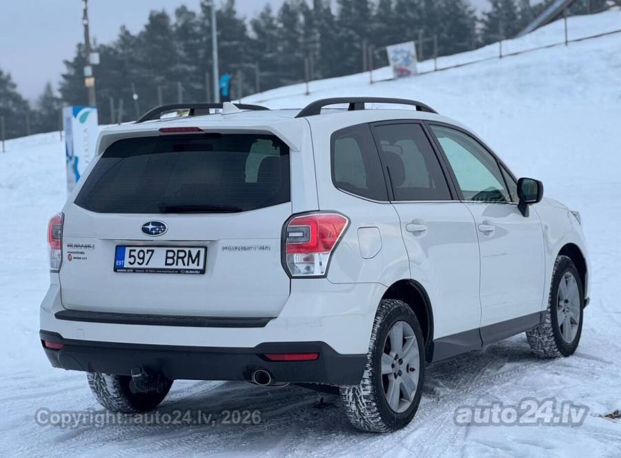 Subaru Forester 2016 in Narva, with an engine capacity of 2.00 L and mileage of 111 thousand km for 13990 €, photo 3 on AUTOMOTO.COM.LV