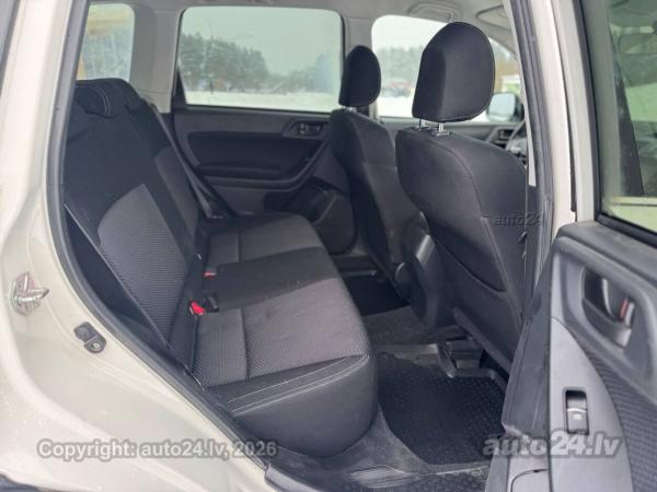 Subaru Forester 2016 Narva, ar dzinēja tilpumu 2.00 L un nobraukumu 111 tūkst. km par 13990 €, foto 10 vietnē AUTOMOTO.COM.LV
