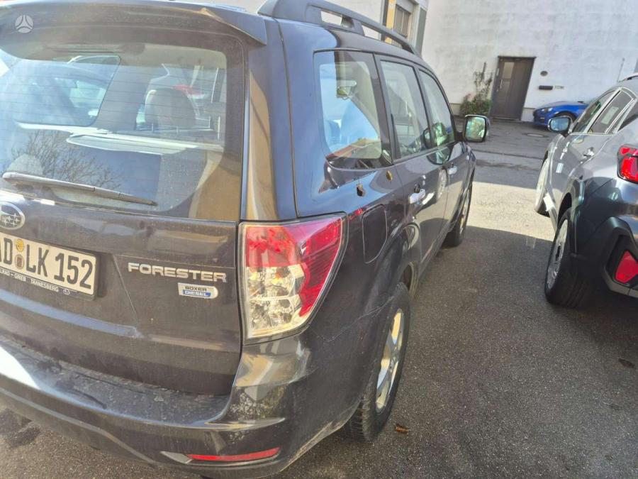 Violets Subaru Forester 2010 Viļņa, ar dzinēja tilpumu 2.00 L un nobraukumu 238 tūkst. km par 1950 €, foto 5 vietnē AUTOMOTO.COM.LV