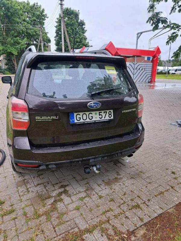 Violet Subaru Forester 2013 in Vilnius, with an engine capacity of 2.00 L and mileage of 205 thousand km for 7500 €, photo 3 on AUTOMOTO.COM.LV