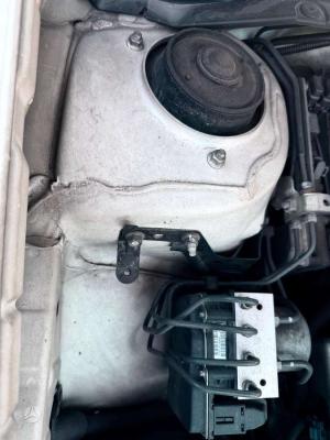White Subaru Forester 2008 in Utena, with an engine capacity of 1.99 L and mileage of 273 thousand km for 6950 €, photo 15 on AUTOMOTO.COM.LV