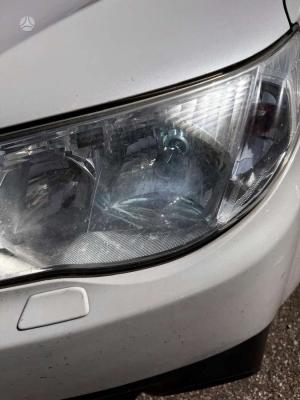 White Subaru Forester 2008 in Utena, with an engine capacity of 1.99 L and mileage of 273 thousand km for 6950 €, photo 20 on AUTOMOTO.COM.LV