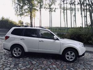 White Subaru Forester 2008 in Utena, with an engine capacity of 1.99 L and mileage of 273 thousand km for 6950 €, photo 11 on AUTOMOTO.COM.LV
