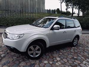 White Subaru Forester 2008 in Utena, with an engine capacity of 1.99 L and mileage of 273 thousand km for 6950 €, photo 26 on AUTOMOTO.COM.LV