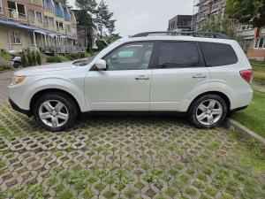 Balts Subaru Forester 2009 Palanga, ar dzinēja tilpumu 2.46 L un nobraukumu 124 tūkst. km par 4500 €, foto 3 vietnē AUTOMOTO.COM.LV