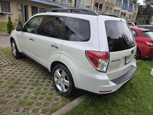 Balts Subaru Forester 2009 Palanga, ar dzinēja tilpumu 2.46 L un nobraukumu 124 tūkst. km par 4500 €, foto 4 vietnē AUTOMOTO.COM.LV