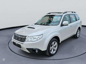 Balts Subaru Forester 2009 Marijampole, ar dzinēja tilpumu 2.00 L un nobraukumu 169 tūkst. km par 5000 €, foto  vietnē AUTOMOTO.COM.LV