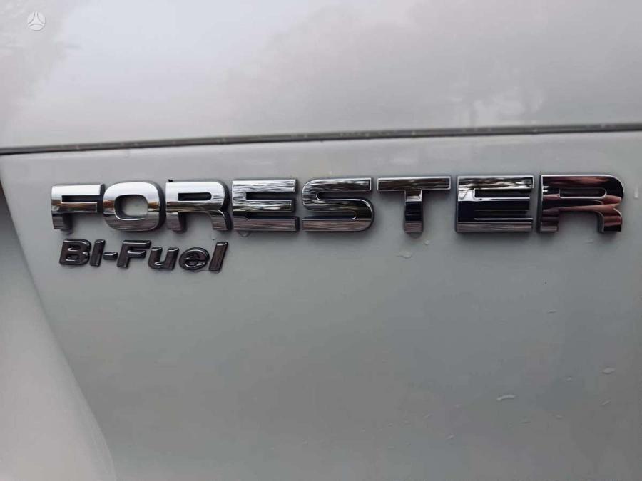 White Subaru Forester 2010 in Utena, with an engine capacity of 2.00 L and mileage of 208 thousand km for 7350 €, photo 34 on AUTOMOTO.COM.LV
