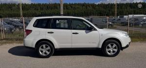 Balts Subaru Forester 2011 Viļņa, ar dzinēja tilpumu 2.00 L un nobraukumu 212 tūkst. km par 5950 €, foto 7 vietnē AUTOMOTO.COM.LV