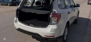 Balts Subaru Forester 2011 Viļņa, ar dzinēja tilpumu 2.00 L un nobraukumu 212 tūkst. km par 5950 €, foto 11 vietnē AUTOMOTO.COM.LV