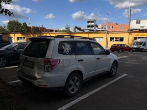 White Subaru Forester 2012 in Alytus, with an engine capacity of 2.50 L and mileage of 310 thousand km for 2000 €, photo 4 on AUTOMOTO.COM.LV