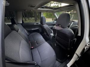 Balts Subaru Forester 2012 Kauņa, ar dzinēja tilpumu 2.00 L un nobraukumu 230 tūkst. km par 2999 €, foto 10 vietnē AUTOMOTO.COM.LV