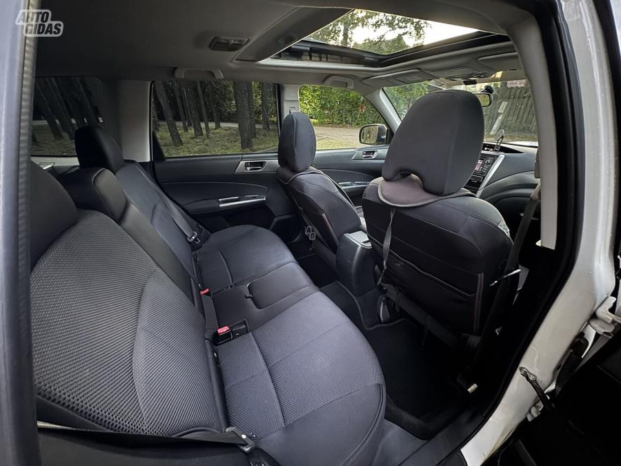 Balts Subaru Forester 2012 Kauņa, ar dzinēja tilpumu 2.00 L un nobraukumu 230 tūkst. km par 2999 €, foto 10 vietnē AUTOMOTO.COM.LV
