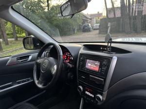 Balts Subaru Forester 2012 Kauņa, ar dzinēja tilpumu 2.00 L un nobraukumu 230 tūkst. km par 2999 €, foto 12 vietnē AUTOMOTO.COM.LV