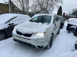 White Subaru Forester 2013 in Vilnius, with an engine capacity of 2.00 L and mileage of 331 thousand km for 3900 €, photo 2 on AUTOMOTO.COM.LV