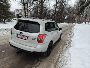 White Subaru Forester 2013 in Vilnius, with an engine capacity of 2.00 L and mileage of 331 thousand km for 3600 €, photo 9 on AUTOMOTO.COM.LV