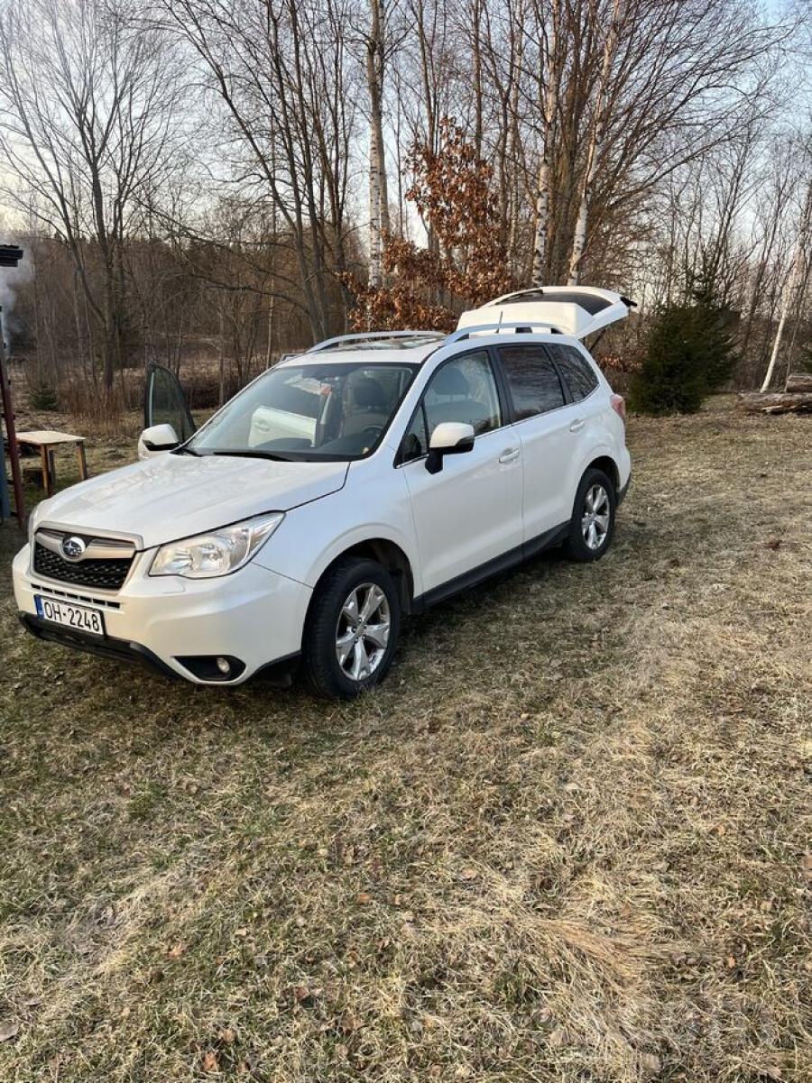 Balts Subaru Forester 2013 Rīga, ar dzinēja tilpumu 2.00 L un nobraukumu 229 tūkst. km par 10500 €, foto 22 vietnē AUTOMOTO.COM.LV