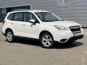 White Subaru Forester 2013 in Alytus, with an engine capacity of 2.00 L and mileage of 272 thousand km for 7500 €, photo  on AUTOMOTO.COM.LV