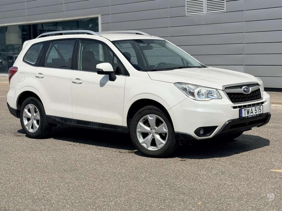 Balts Subaru Forester 2013 Alīta, ar dzinēja tilpumu 2.00 L un nobraukumu 272 tūkst. km par 7500 €, foto 1 vietnē AUTOMOTO.COM.LV