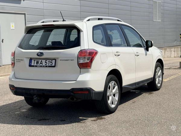 Balts Subaru Forester 2013 Alīta, ar dzinēja tilpumu 2.00 L un nobraukumu 272 tūkst. km par 7500 €, foto 2 vietnē AUTOMOTO.COM.LV