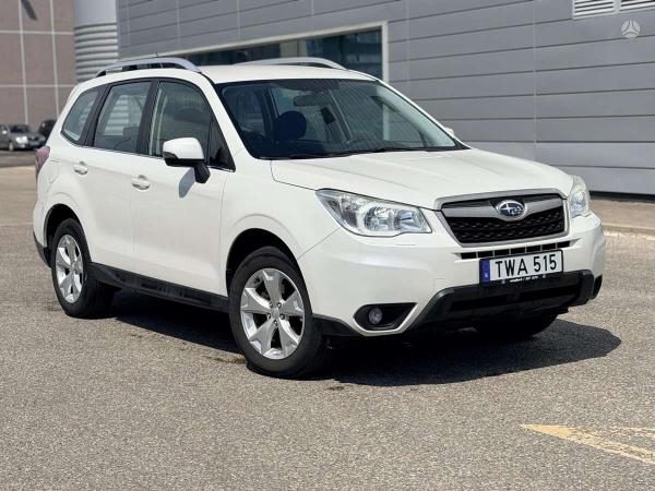 Balts Subaru Forester 2013 Alīta, ar dzinēja tilpumu 2.00 L un nobraukumu 272 tūkst. km par 7500 €, foto 3 vietnē AUTOMOTO.COM.LV