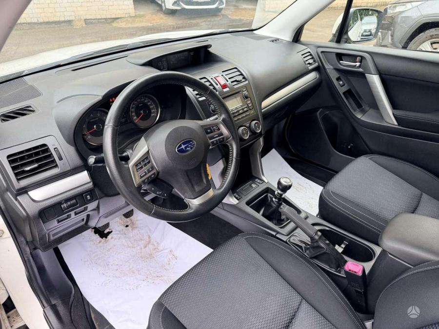 Balts Subaru Forester 2013 Alīta, ar dzinēja tilpumu 2.00 L un nobraukumu 272 tūkst. km par 7500 €, foto 12 vietnē AUTOMOTO.COM.LV