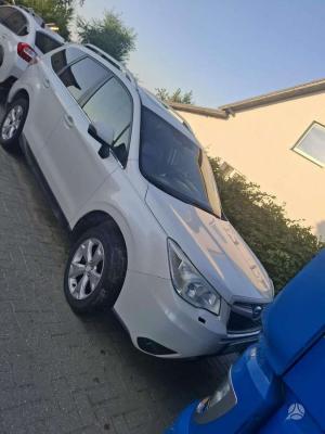 Balts Subaru Forester 2013 Kauņa, ar dzinēja tilpumu 2.00 L un nobraukumu 300 tūkst. km par 3500 €, foto 4 vietnē AUTOMOTO.COM.LV