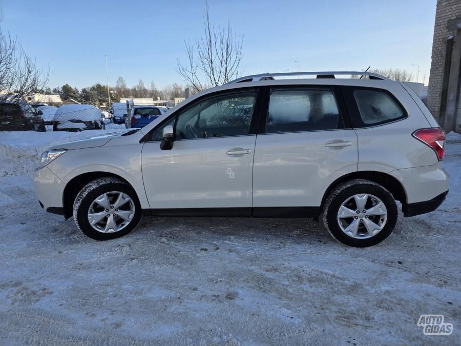 Balts Subaru Forester 2014 Utena, ar dzinēja tilpumu 2.00 L un nobraukumu 245 tūkst. km par 7850 €, foto 3 vietnē AUTOMOTO.COM.LV