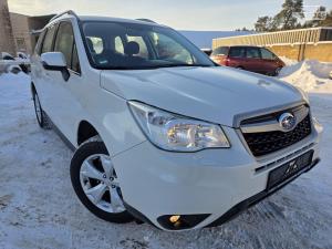 White Subaru Forester 2014 in Utena, with an engine capacity of 2.00 L and mileage of 245 thousand km for 7850 €, photo 8 on AUTOMOTO.COM.LV
