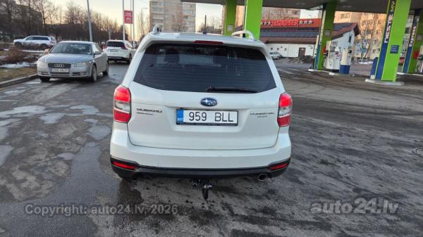 Balts Subaru Forester 2014 Tallina, ar dzinēja tilpumu 2.00 L un nobraukumu 195 tūkst. km par 9900 €, foto 2 vietnē AUTOMOTO.COM.LV