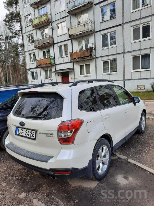 Balts Subaru Forester 2014 Rīga, ar dzinēja tilpumu 2.50 L un nobraukumu 183 tūkst. km par 7999 €, foto 2 vietnē AUTOMOTO.COM.LV