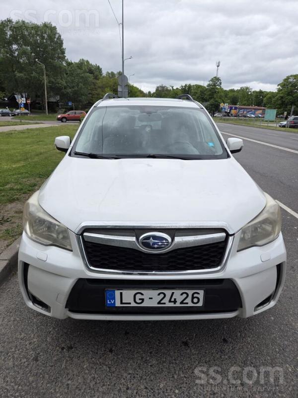 Balts Subaru Forester 2014 Rīga, ar dzinēja tilpumu 2.50 L un nobraukumu 185 tūkst. km par 8000 €, foto 4 vietnē AUTOMOTO.COM.LV