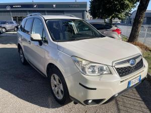 Balts Subaru Forester 2014 Panevēža, ar dzinēja tilpumu 2.00 L un nobraukumu 129 tūkst. km par 8200 €, foto 3 vietnē AUTOMOTO.COM.LV