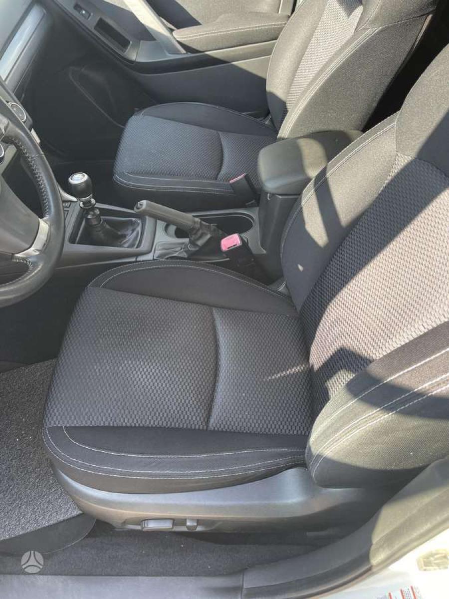 Balts Subaru Forester 2014 Panevēža, ar dzinēja tilpumu 2.00 L un nobraukumu 129 tūkst. km par 8200 €, foto 8 vietnē AUTOMOTO.COM.LV
