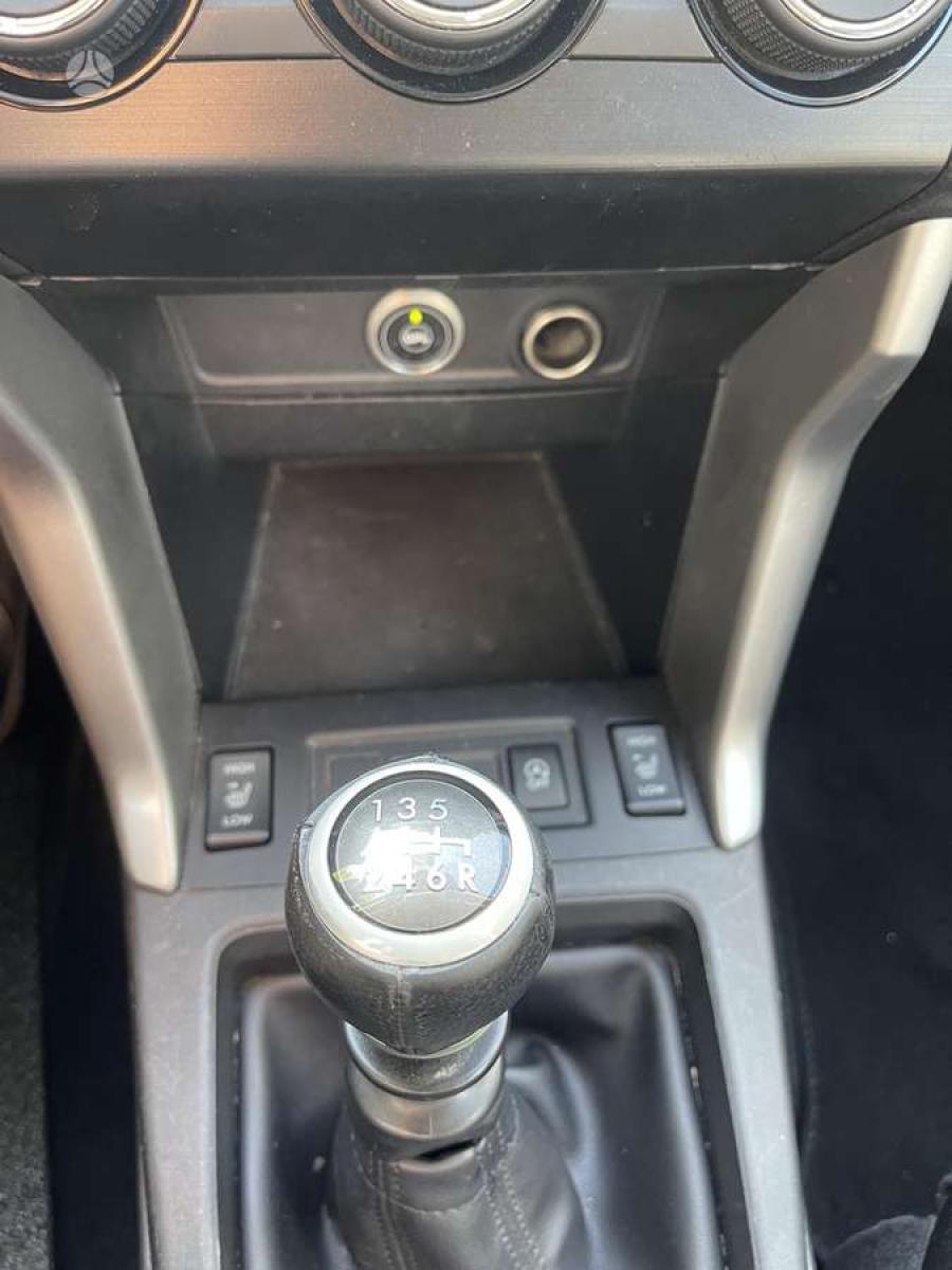 Balts Subaru Forester 2014 Panevēža, ar dzinēja tilpumu 2.00 L un nobraukumu 129 tūkst. km par 8200 €, foto 9 vietnē AUTOMOTO.COM.LV