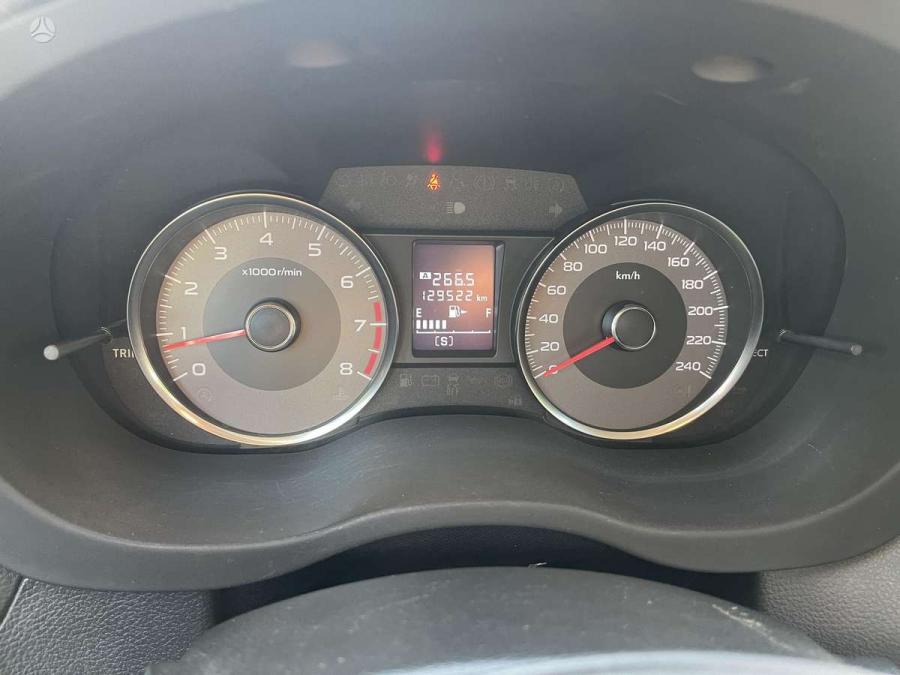 Balts Subaru Forester 2014 Panevēža, ar dzinēja tilpumu 2.00 L un nobraukumu 129 tūkst. km par 8200 €, foto 12 vietnē AUTOMOTO.COM.LV
