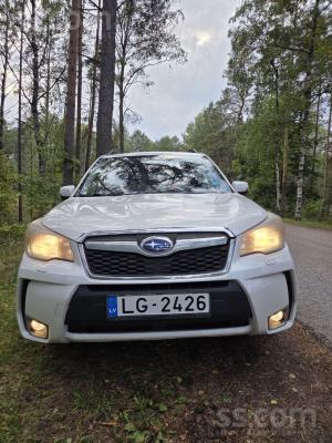 Balts Subaru Forester 2014 Rīga, ar dzinēja tilpumu 2.50 L un nobraukumu 187 tūkst. km par 7999 €, foto 4 vietnē AUTOMOTO.COM.LV