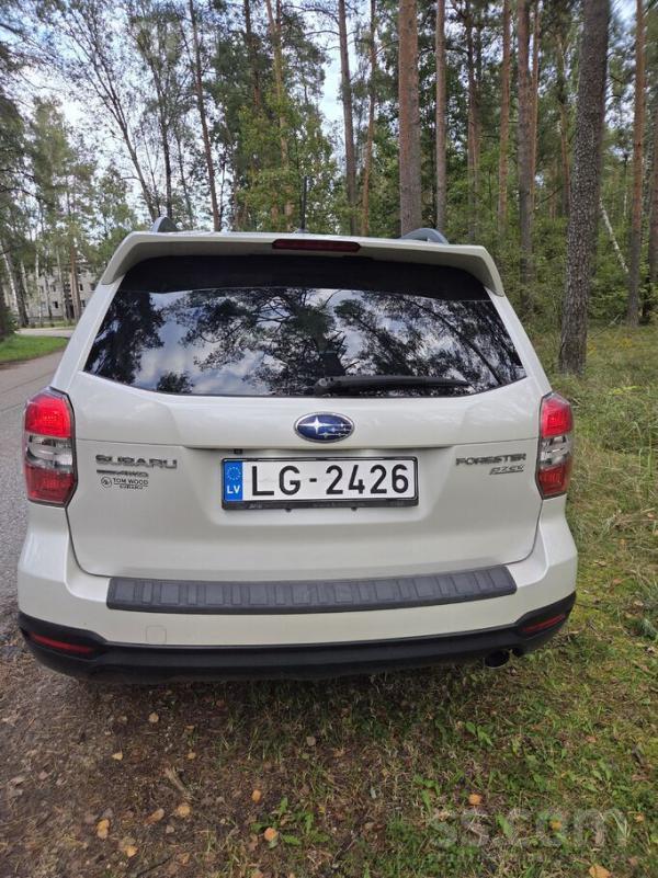 Balts Subaru Forester 2014 Rīga, ar dzinēja tilpumu 2.50 L un nobraukumu 187 tūkst. km par 7999 €, foto 7 vietnē AUTOMOTO.COM.LV