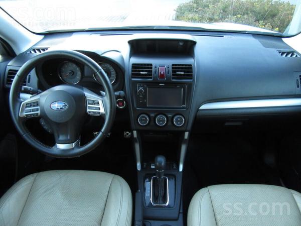 Subaru Forester 2014 Cēsis vietnē Balts Subaru Forester 2014 Cēsis, ar dzinēja tilpumu 2.00 L un nobraukumu 166 tūkst. km par 12500 €, foto 3 vietnē AUTOMOTO.COM.LV
