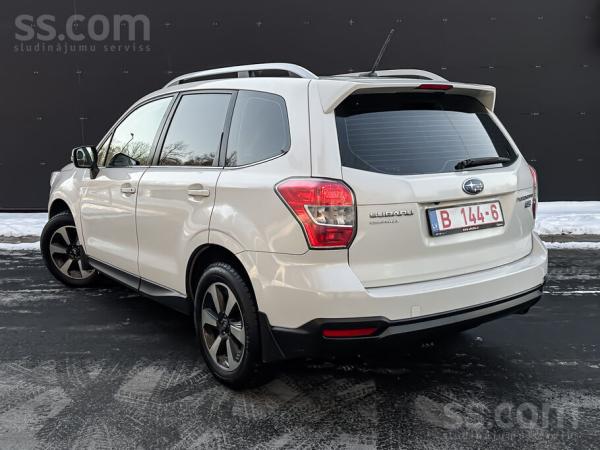 Balts Subaru Forester 2015 Jelgava, ar dzinēja tilpumu 2.00 L un nobraukumu 0 tūkst. km par 8995 €, foto 4 vietnē AUTOMOTO.COM.LV