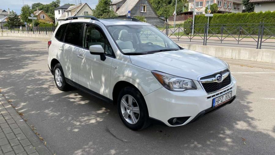 Balts Subaru Forester 2015 Telšiai, ar dzinēja tilpumu 2.50 L un nobraukumu 144 tūkst. km par 8200 €, foto 4 vietnē AUTOMOTO.COM.LV
