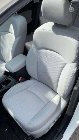 Balts Subaru Forester 2015 Telšiai, ar dzinēja tilpumu 2.50 L un nobraukumu 144 tūkst. km par 8200 €, foto 18 vietnē AUTOMOTO.COM.LV