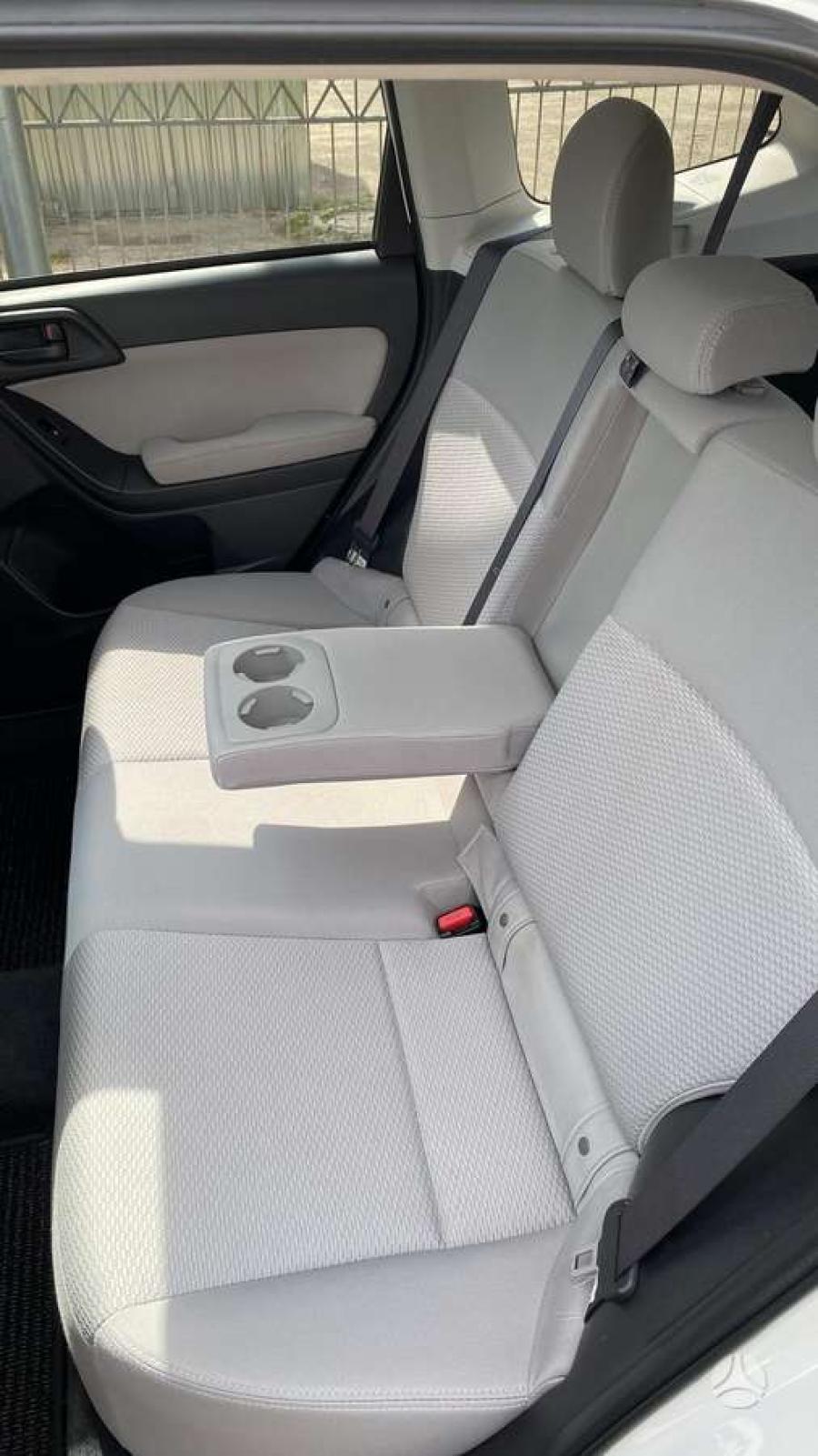 Balts Subaru Forester 2015 Telšiai, ar dzinēja tilpumu 2.50 L un nobraukumu 144 tūkst. km par 8200 €, foto 21 vietnē AUTOMOTO.COM.LV