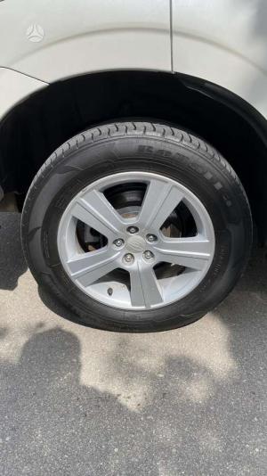 Balts Subaru Forester 2015 Telšiai, ar dzinēja tilpumu 2.50 L un nobraukumu 144 tūkst. km par 8200 €, foto 28 vietnē AUTOMOTO.COM.LV