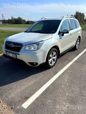 Balts Subaru Forester 2015 Rīga, ar dzinēja tilpumu 2.00 L un nobraukumu 292 tūkst. km par 6500 €, foto  vietnē AUTOMOTO.COM.LV