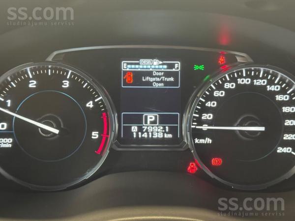 Белый Субару Форестер 2016 в Рига, объемом двигателя 2.00 л и пробегом 115 тыс. км за 13000 €, фото 9 на AUTOMOTO.COM.LV